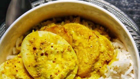 Dim Shorshe | Bengali Egg Curry with Mustard Gravy - SpeakingAloud Magazine