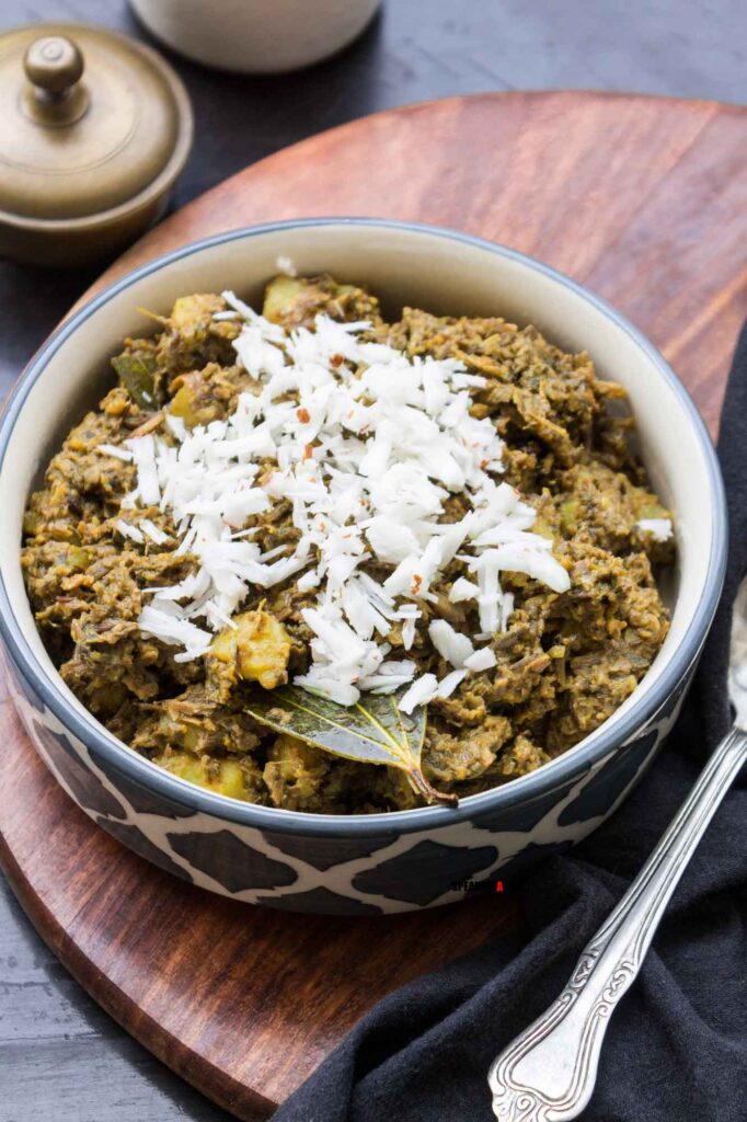 Kochu Shak Ghonto | কচু শাকের ঘন্ট