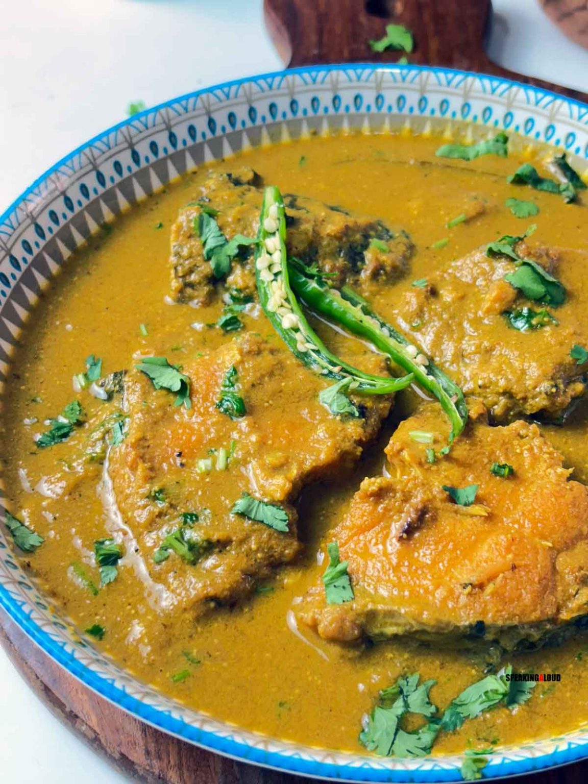 Rui Macher Kalia: Authentic Bengali Fish Curry
